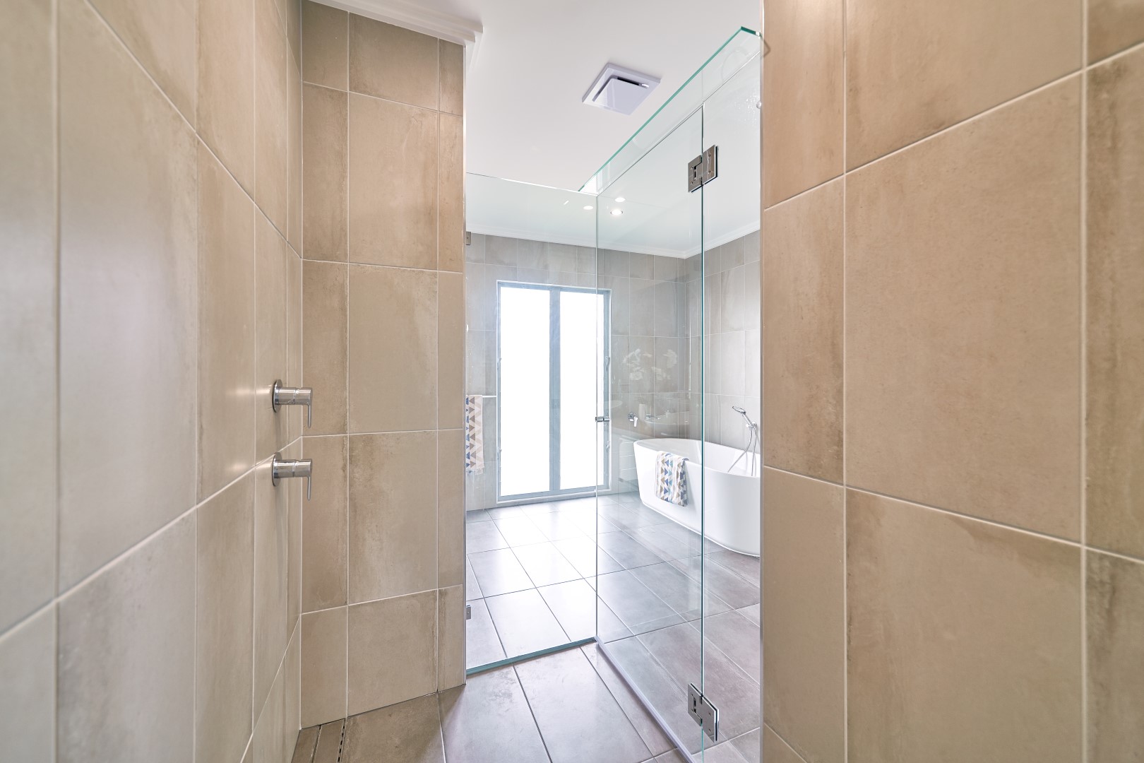 Civic Shower Screens And Wardrobes | Hinged Frameless ShowerScreens