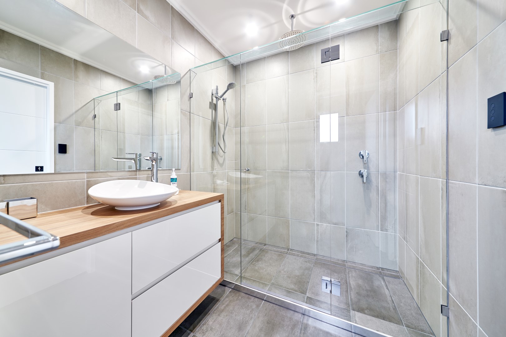 Civic Shower Screens And Wardrobes | Hinged Frameless ShowerScreens
